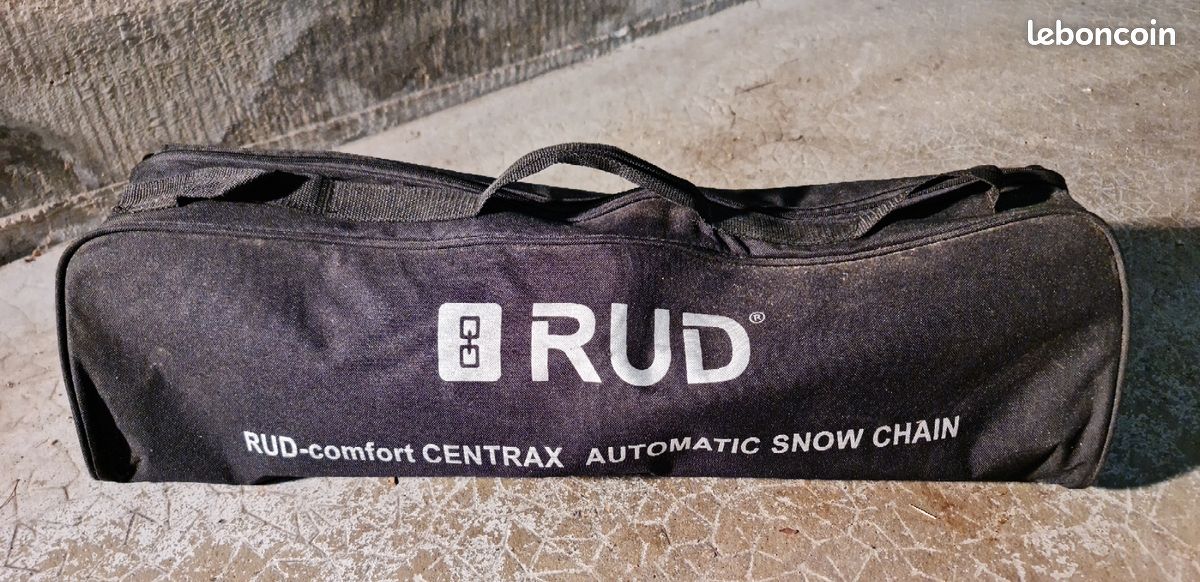 Chaines RUD Centrax SUV ou grandes tailles non chaînables - Équipement auto