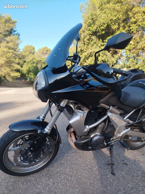 Kawasaki Versys 650 - Motos