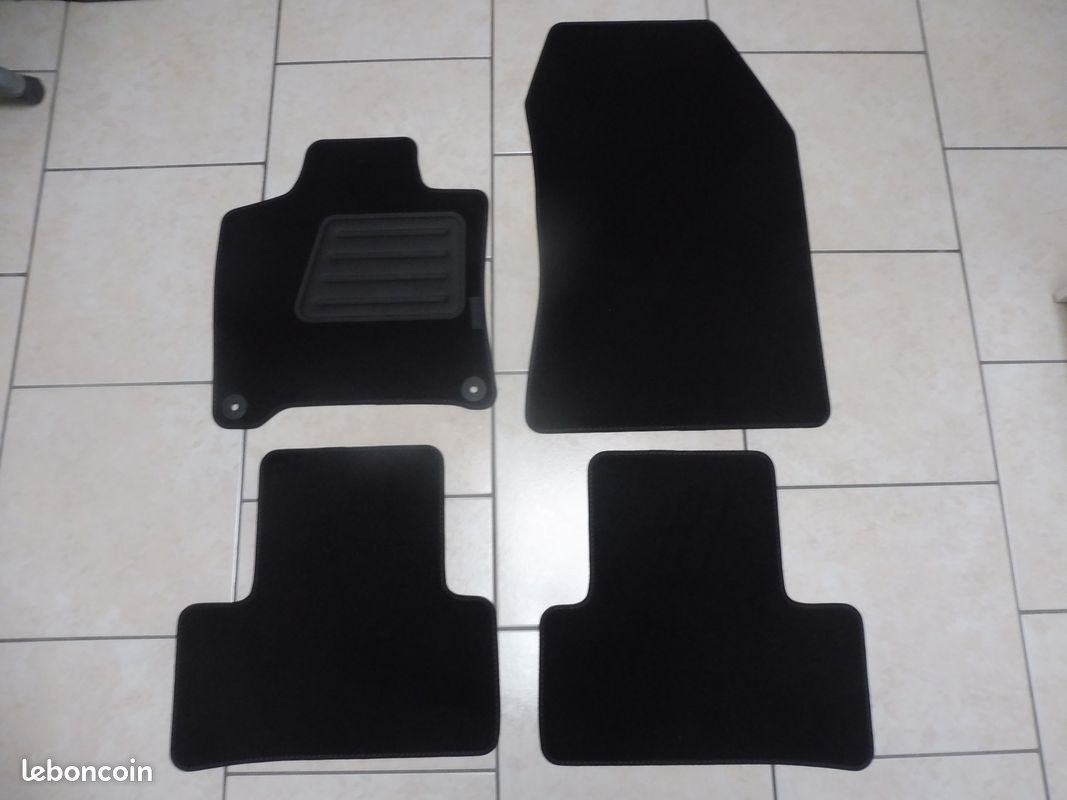 Tapis de sol DS 4 - Équipement auto