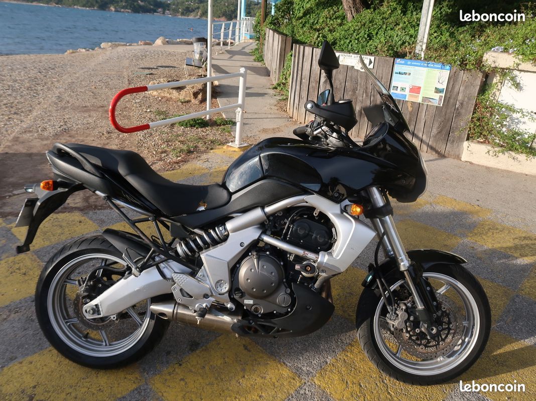 Kawasaki Versys 650 - Motos