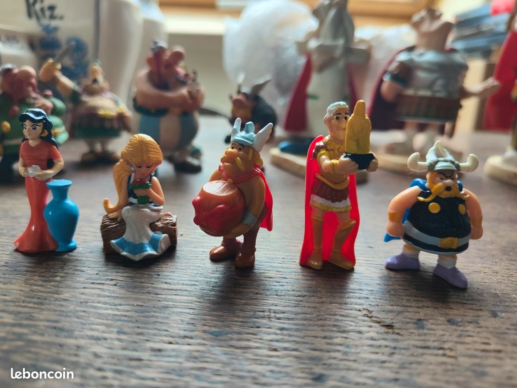 Lot de différents personnages d'Astérix - Jeux & Jouets