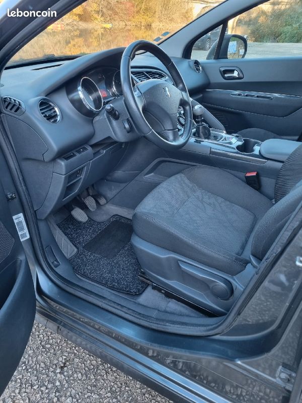 Peugeot 3008 1.6 hdi 112cv - Voitures