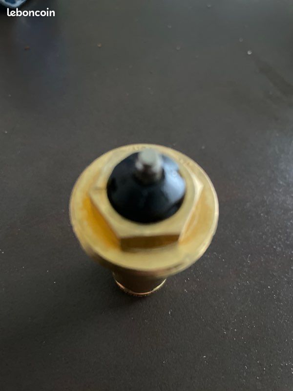 Cartouche robinet radiateur thermodynamique - Bricolage