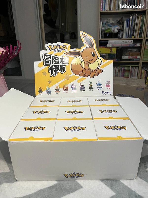Pack de 9 blind box Pokémon Funism Eeveelutions - Collection