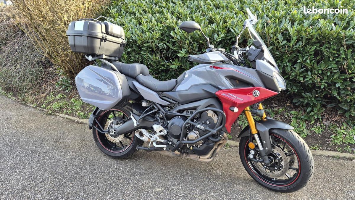 Yamaha TRACER 9 GT MOTORS 54 900 cm3 - Motos