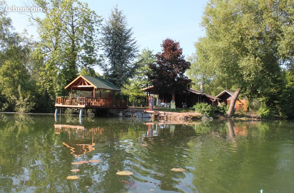 Exceptionnels chalets bord d’etang pour amoureux de la nature et ...