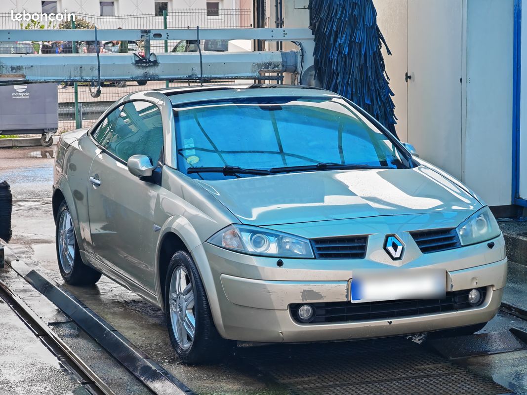 Vends Megane 2 CC - Voitures