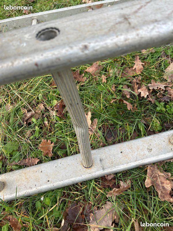 2 échelle en ALU 3m3 et 2m85 - Bricolage