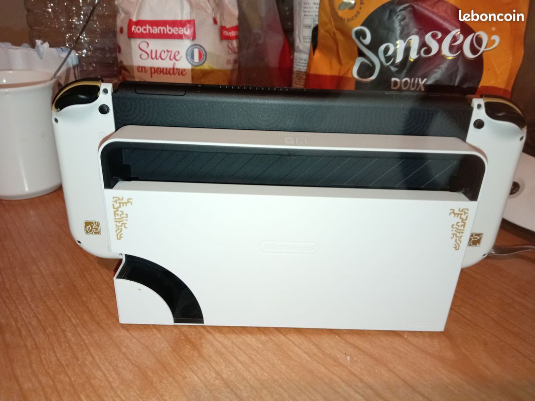 Switch oled édition limitée zelda totk - Consoles