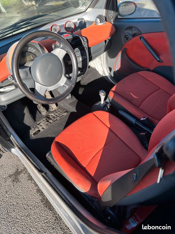 Smart Fortwo Essence - Voitures