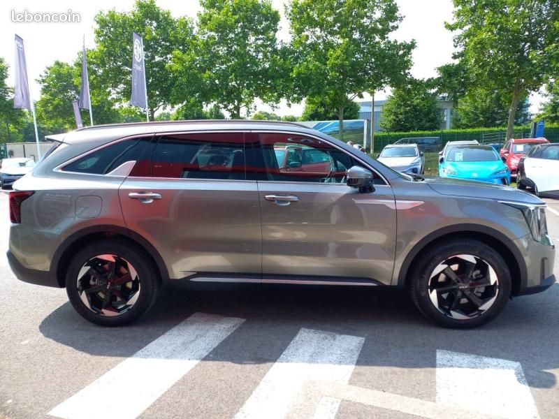 Kia Sorento 1.6 T-GDi 253ch PHEV Premium 4x4 7 places - Voitures