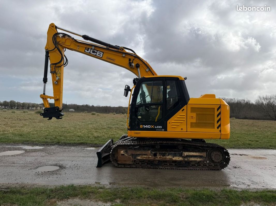 Jcb 140x lcd - BTP - Chantier gros-oeuvre