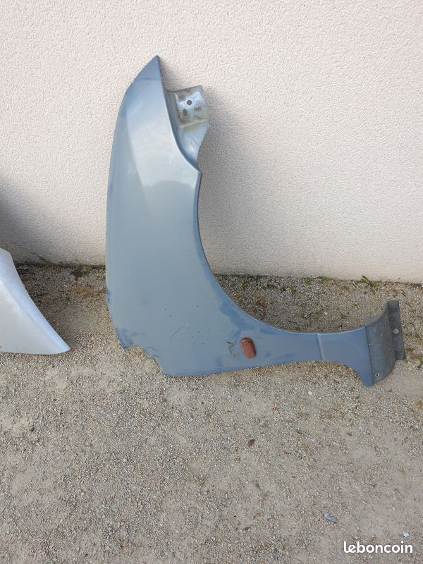 Aile droite twingo 1 - Équipement auto