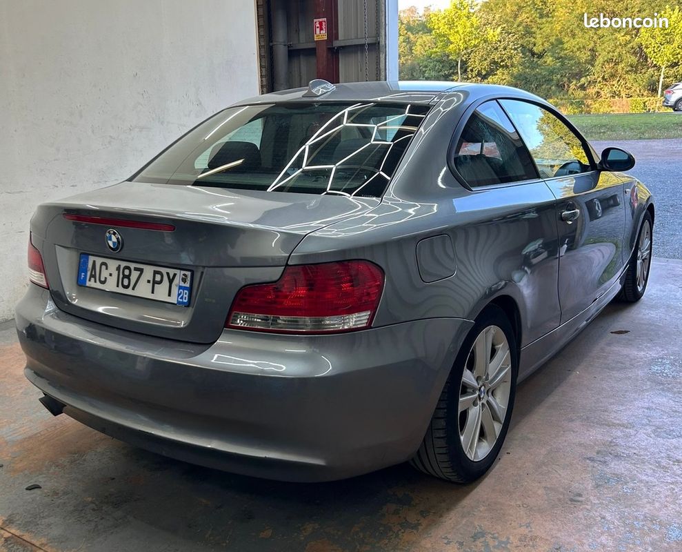 Bmw Série 1 120D 180 cv - Voitures