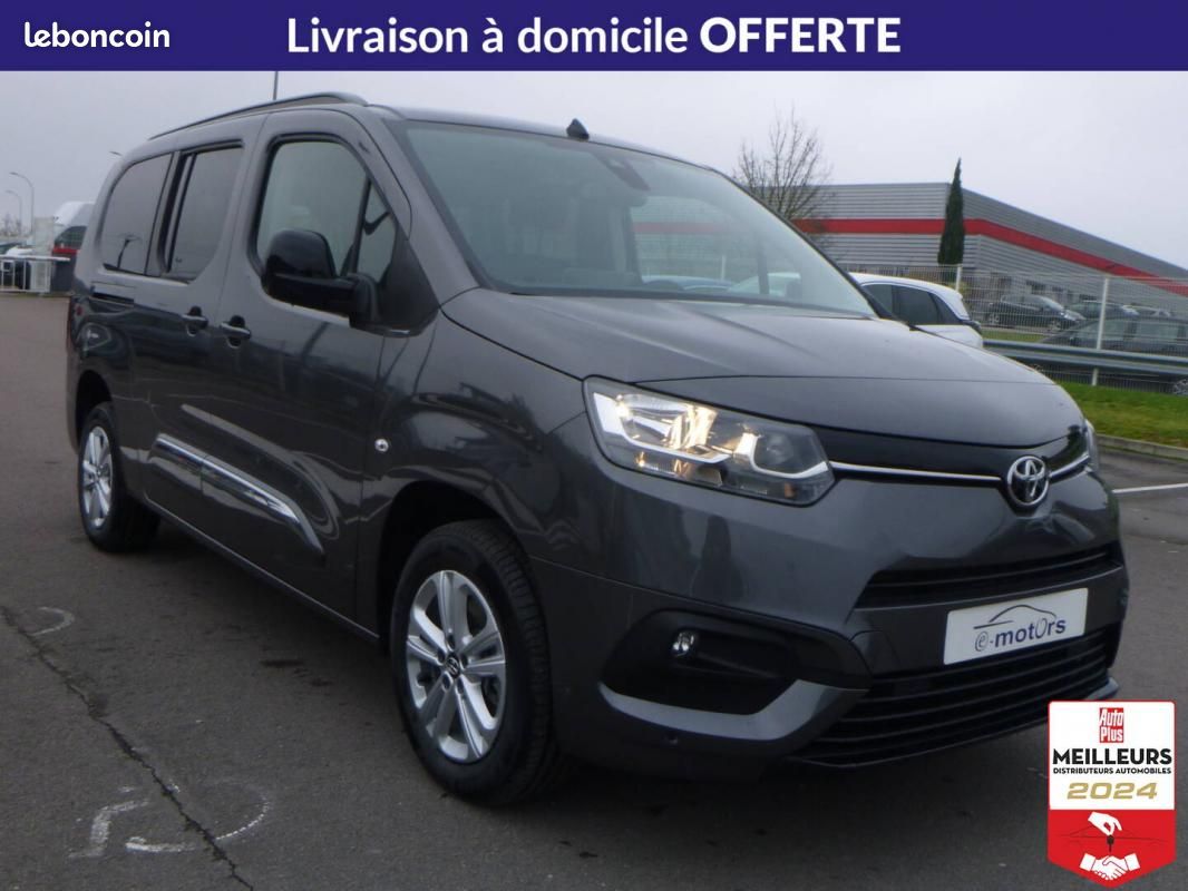 Toyota Proace City Verso Long Executive 130 D-4D BVA8 +7 - Voitures