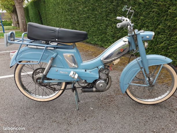 Mobylette motobecane bleu d'occasion - Motos - leboncoin