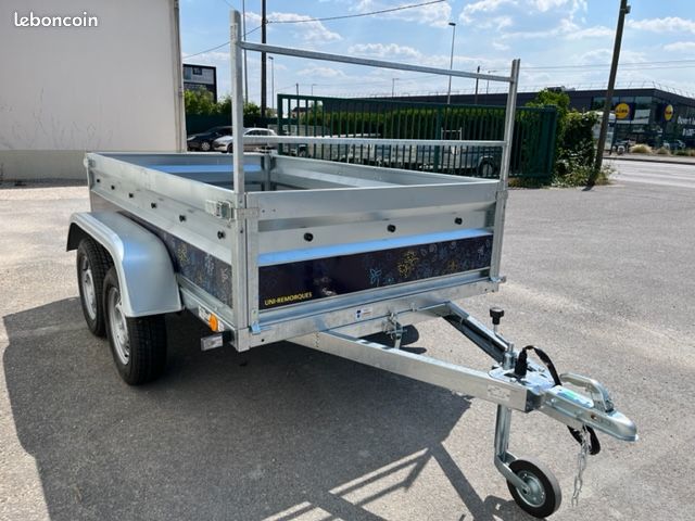 REMORQUE NEUVE 2 essieux : 1369 euros - Équipement auto