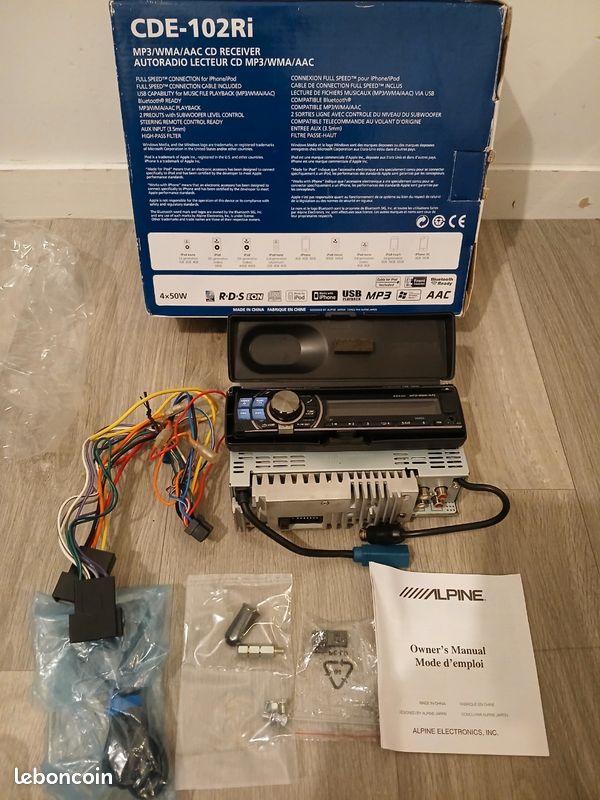 Autoradio Alpine CDE-102Ri – CD MP3 iPod iPhone - Équipement auto