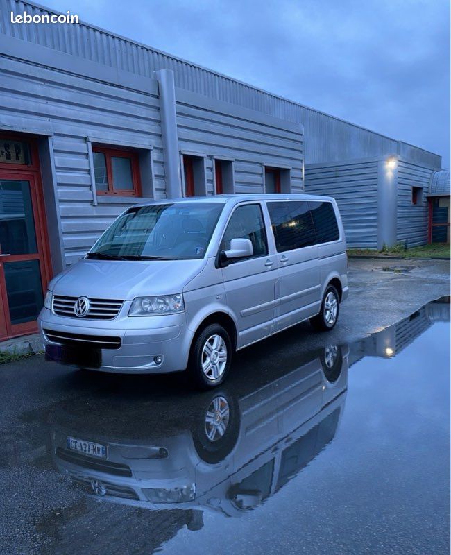 Volkswagen T5 Multivan - Voitures
