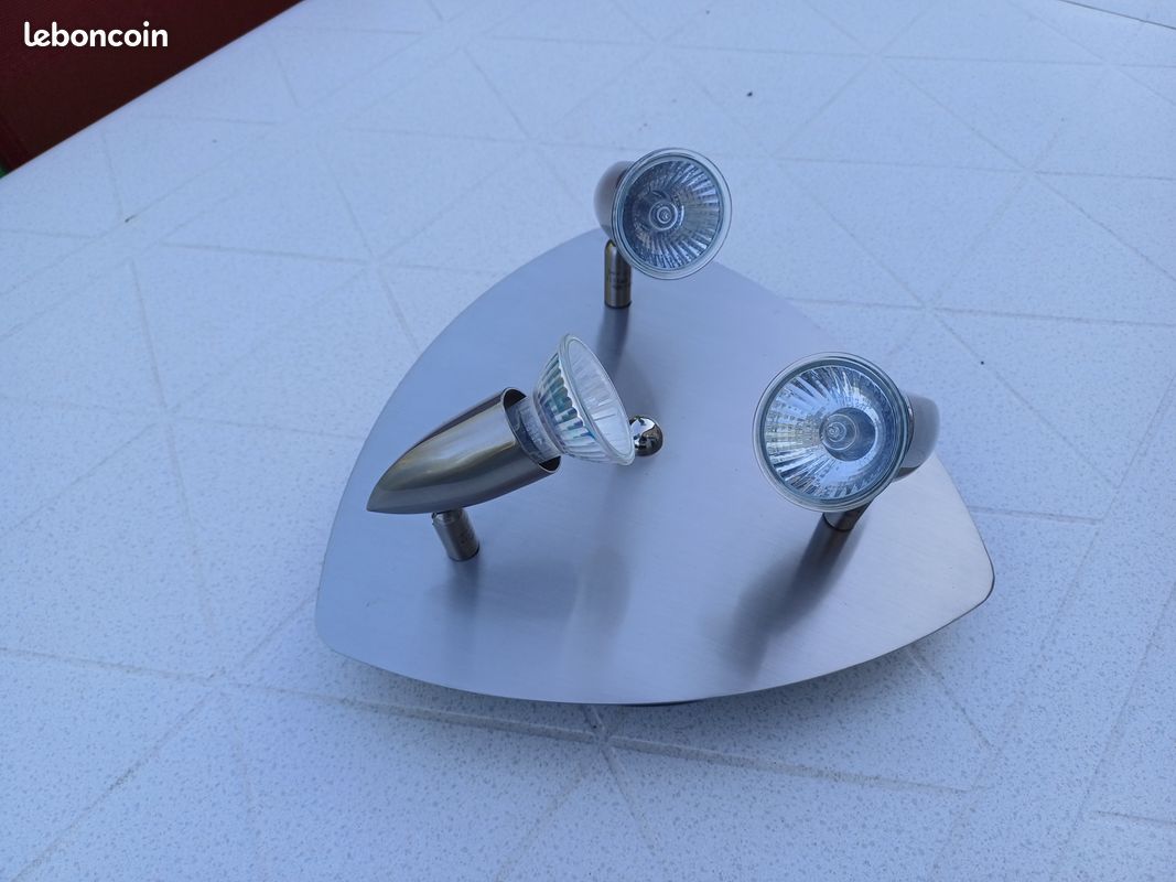 Plafonnier 3 spots orientables - Décoration