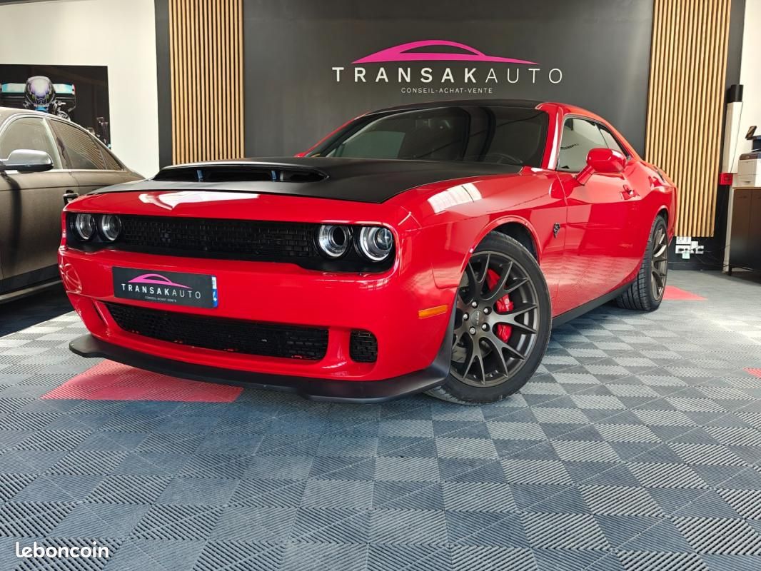 Dodge Challenger 6.2 V8 SRT HELLCAT - Voitures