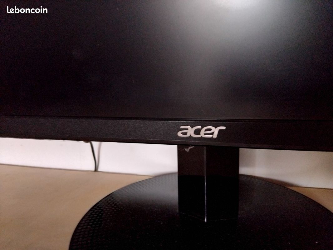 Ecran Acer SA240Y - Écran LED - 23.8" - 1920 x 1080 Full HD - Ordinateurs