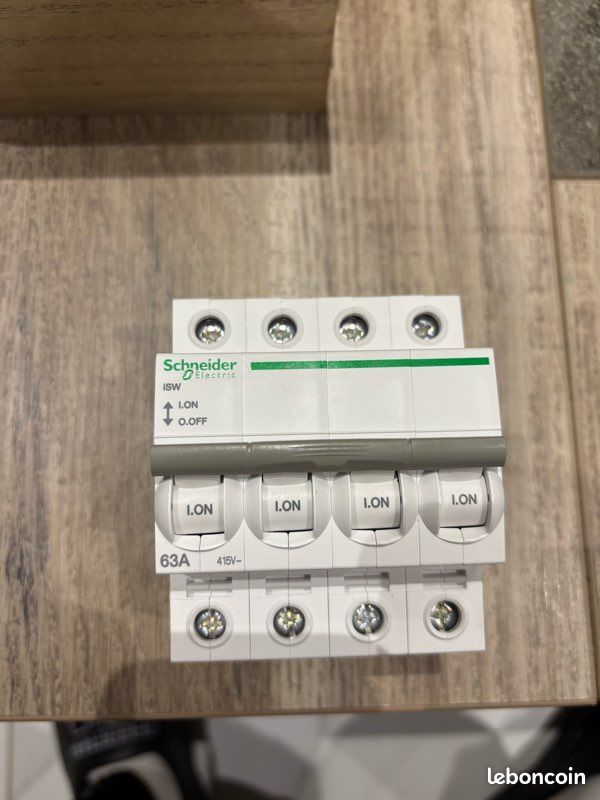 Inter sectionneur Schneider - Bricolage