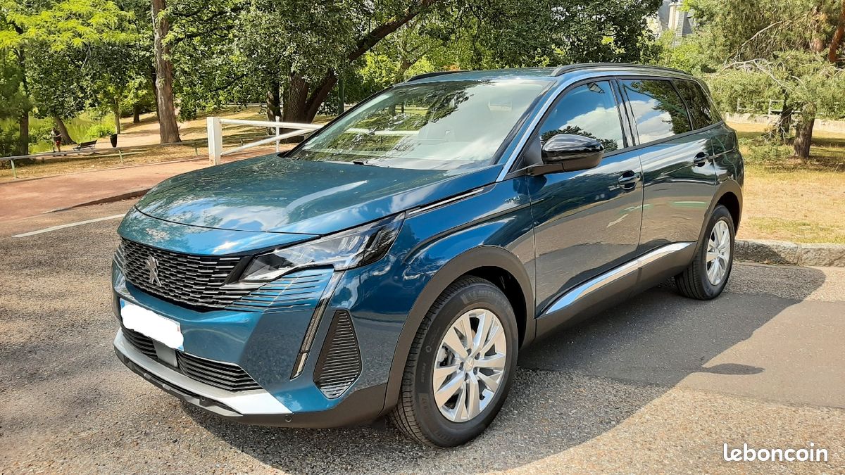 Peugeot 5008 première main garantie constructeur 07/2024 STYLE bleu ...