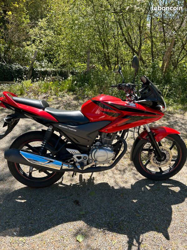 Honda cbf 125 - Motos