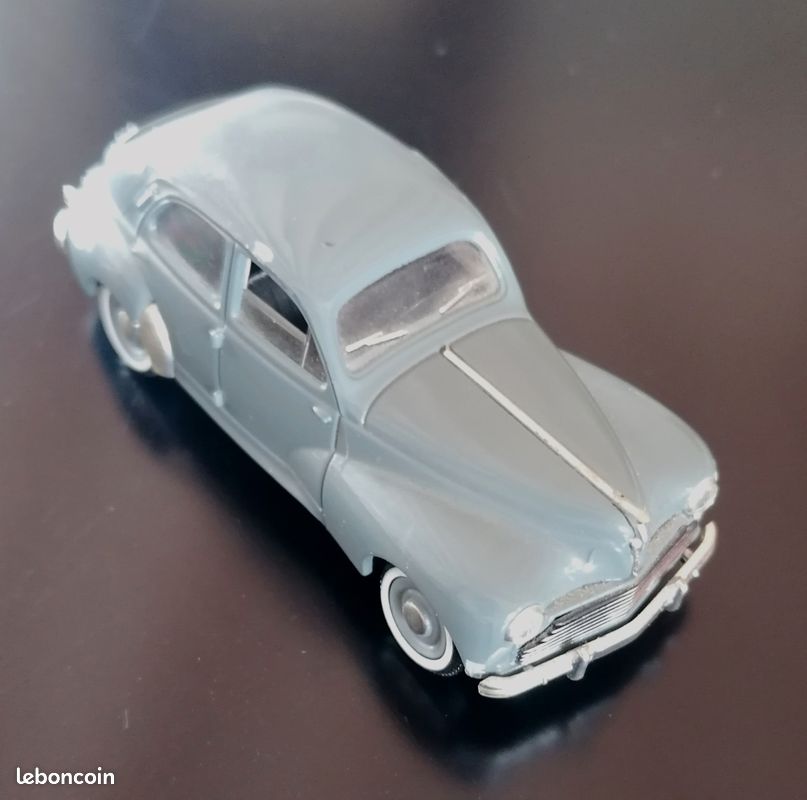 Peugeot 203 miniature au 1/43 SOLIDO - Collection