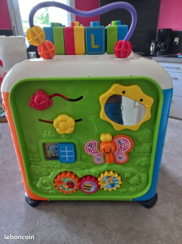 Maxi cube pour enfants multi-activités - Jeux & Jouets