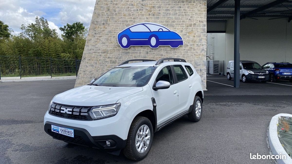 Dacia DUSTER 1.5 BLUE DCI 115CH EXPRESSION 4X4 - Voitures