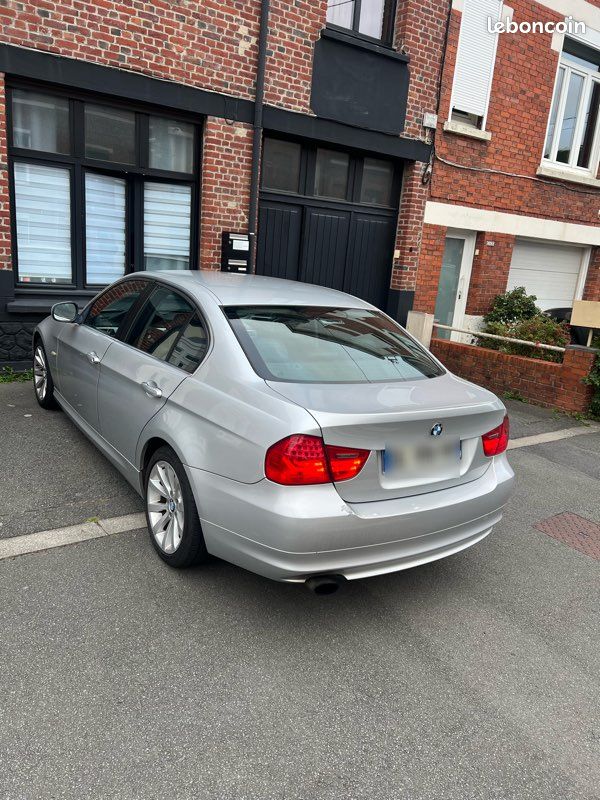 Bmw 318d e90 LCI - Voitures