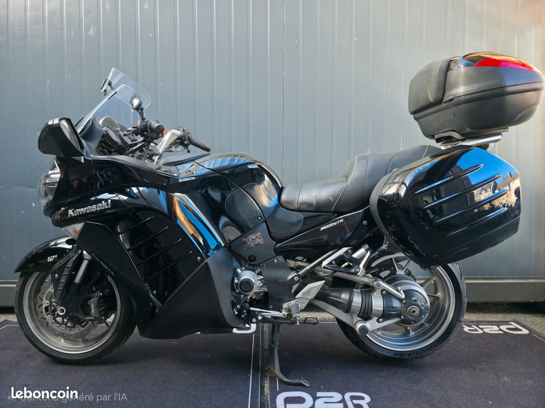 Kawasaki gtr 1400 - Motos
