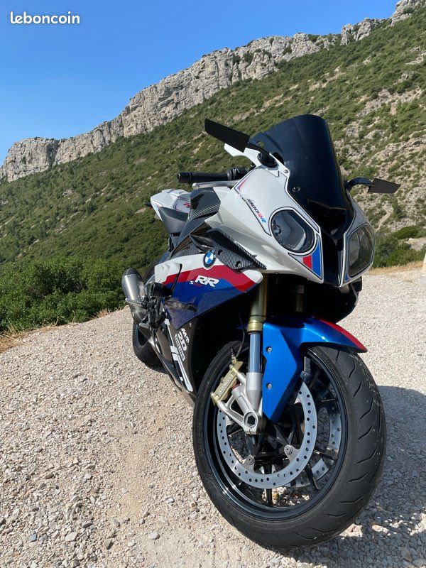 BMW s1000rr en parfaite état - Motos