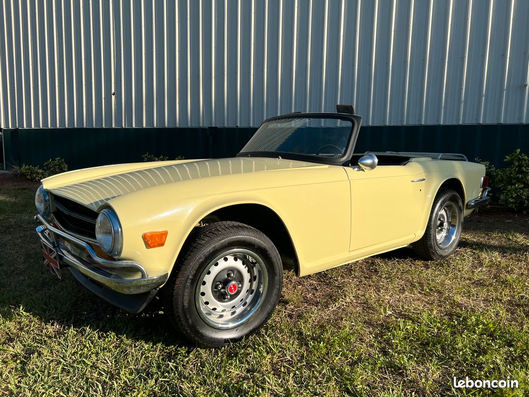Triumph TR6 de 1971 - Voitures