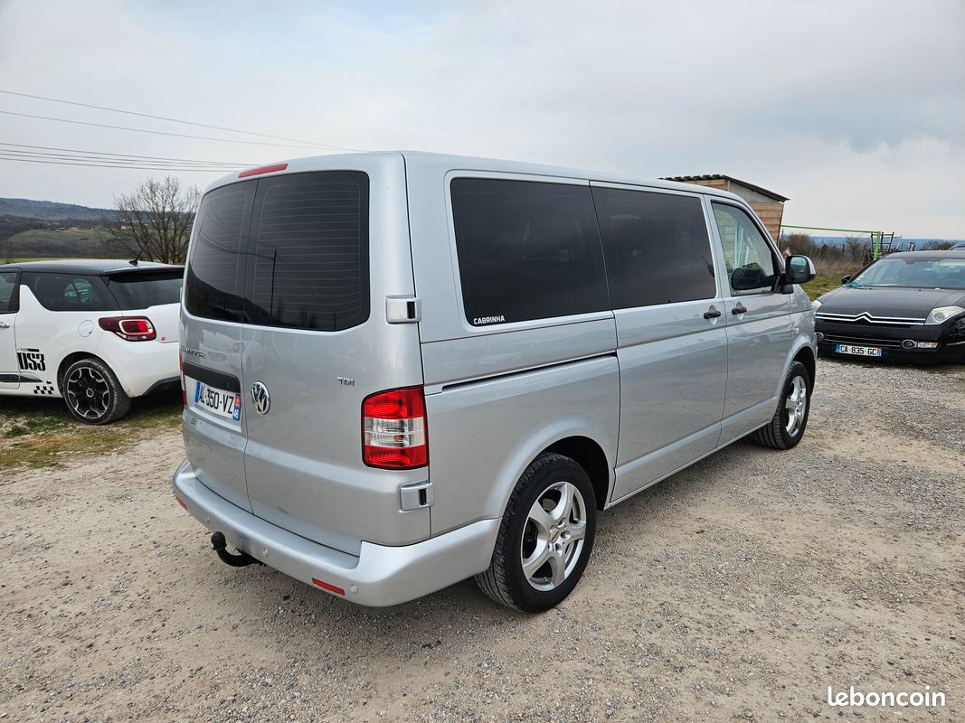 Volkswagen Combi T5 transporter 5 plTDI 180 CV DSG 7 - Voitures