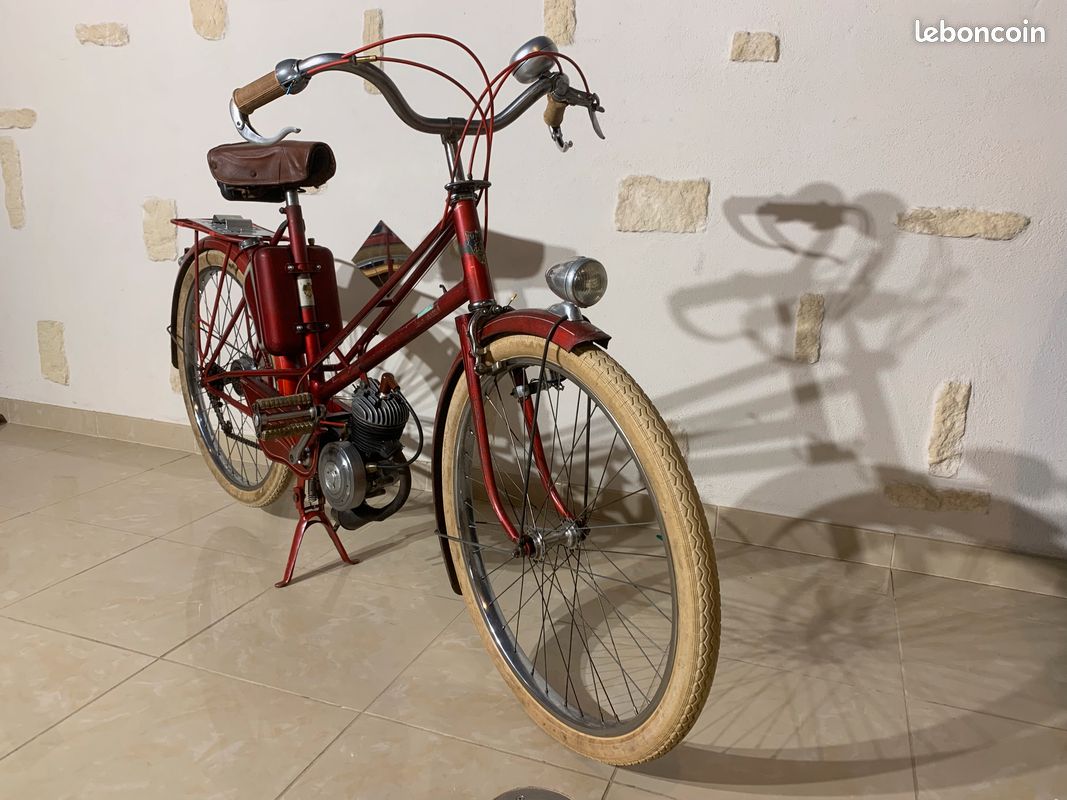 Cyclomoteur MAREZE - Motos