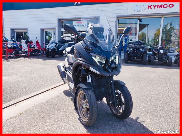 Motos d’occasion, scooters... « scooter 3 roues » Toute la France ...