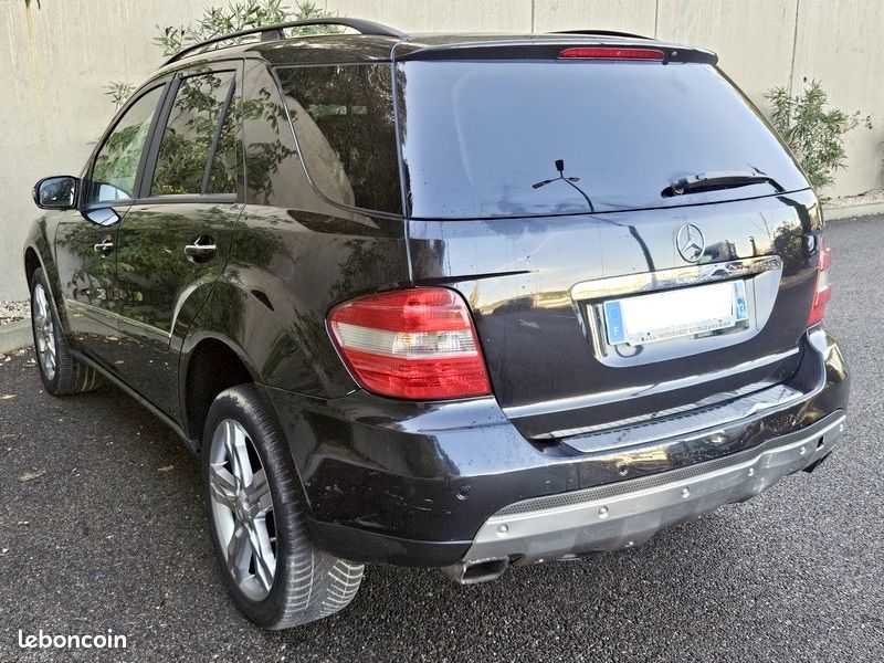 Mercedes Classe M ML 350 272ch A GAR 1 AN d - Voitures