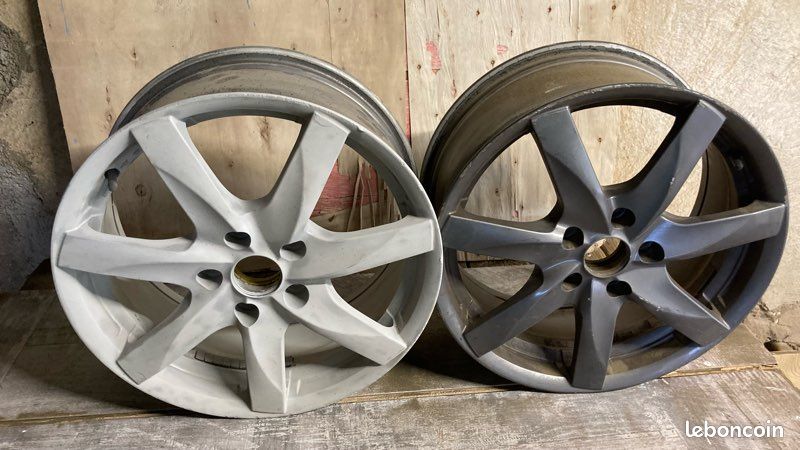 Prestation sablage sur jantes métal ou alu, cadre moto mobylette ...