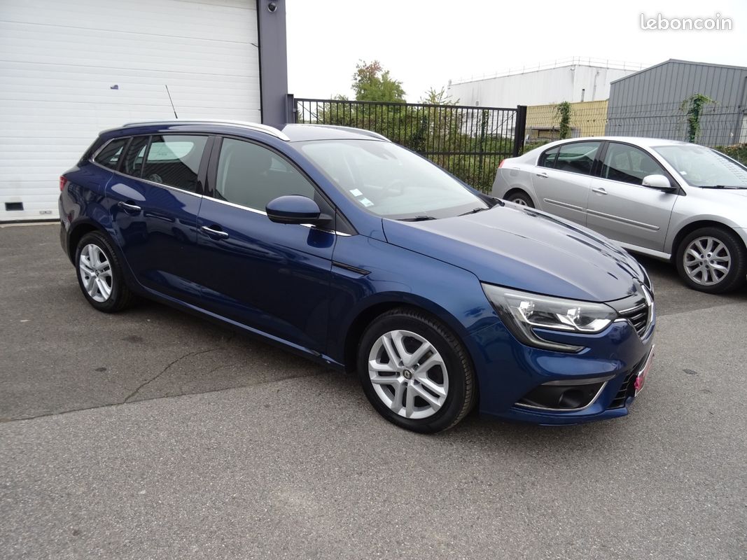 RENAULT MEGANE IV ESTATE BUSINESS dCi 110 Energy Business EDC*10600eu ttc - Voitures