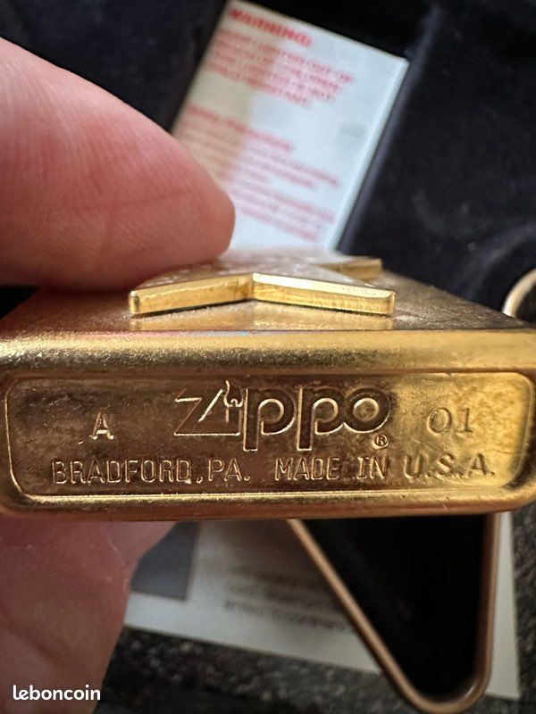 Zippo collector 2001 édition limitée neuf - Collection