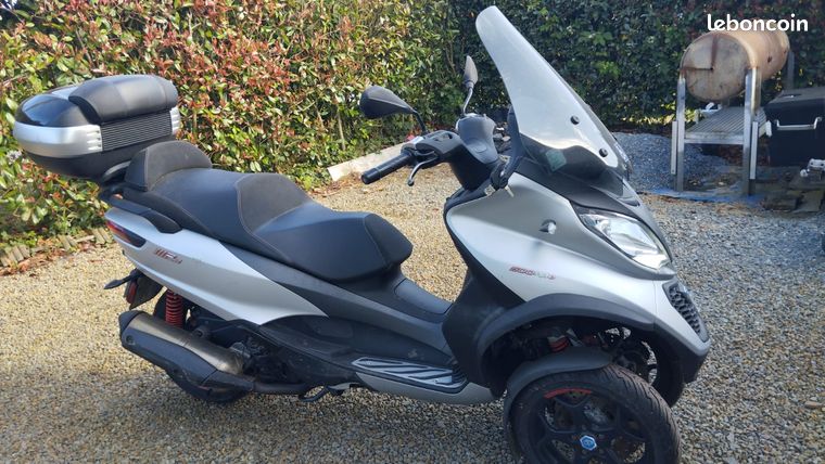 Piaggio 3 roues d'occasion - Motos - leboncoin