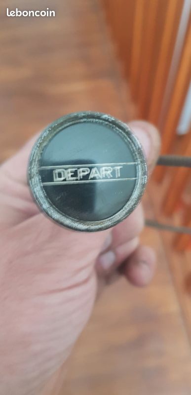TIRETTE D avec CABLE RIGIDE ET GAINE - Équipement auto
