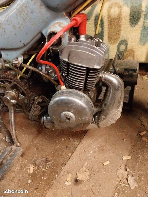 Mobylette av79 - Motos