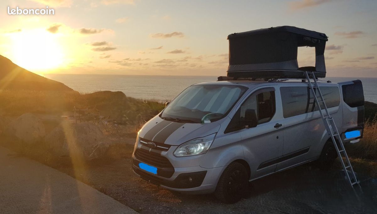 Van amenage transit custom - Caravaning