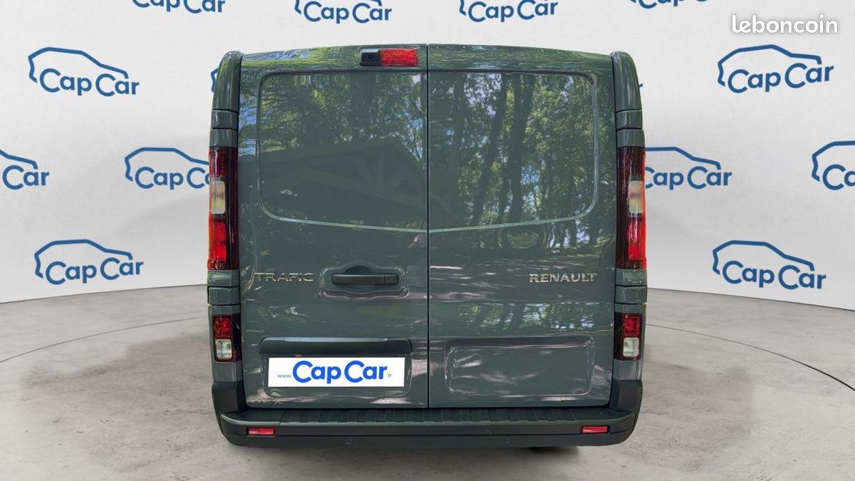 Renault Trafic L2H1 III 2.0 dCi 130 Extra - Utilitaires