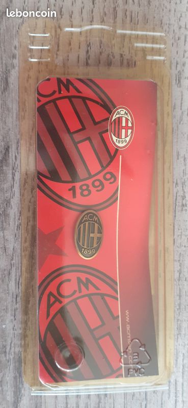 Pin's Milan AC ACM 1899 Logo Emblème Football Italie en Boîte - Collection