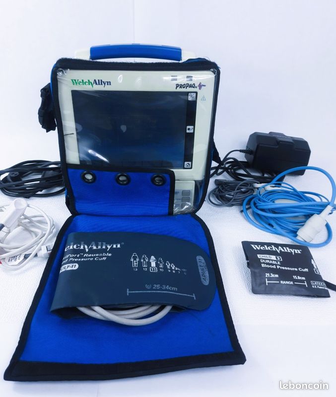 WELCH ALLYN Propaq CS 242 moniteur patient scope avec cables, sac de ...